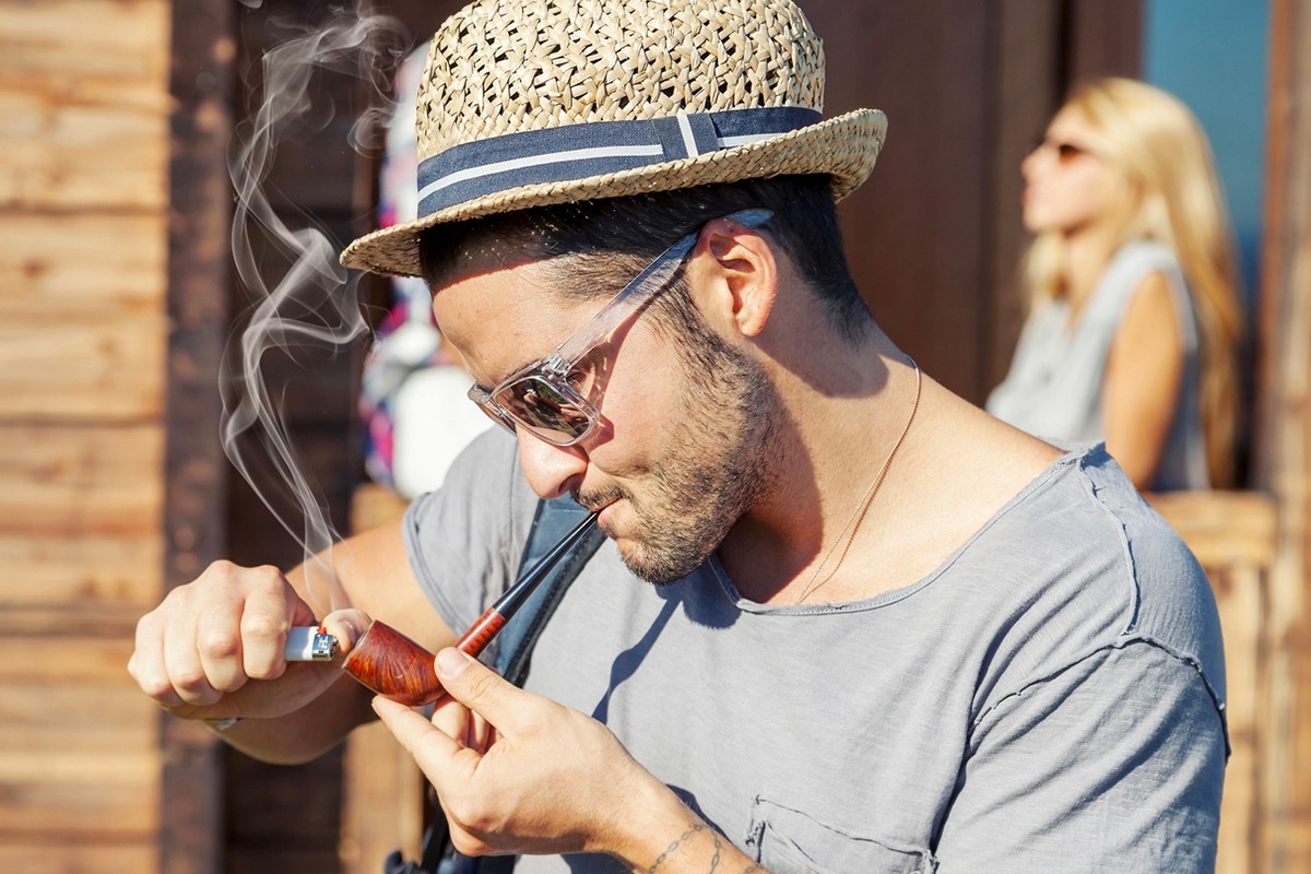 Quel briquet choisir pour sa pipe ? - Blog smoking.fr